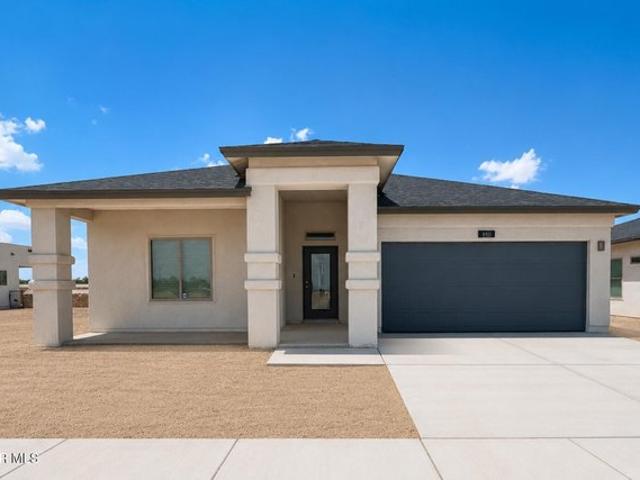 910 Andrew Arroyos Dr, Socorro, TX 79927