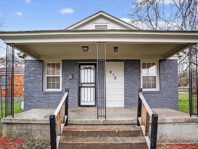 910 annie st