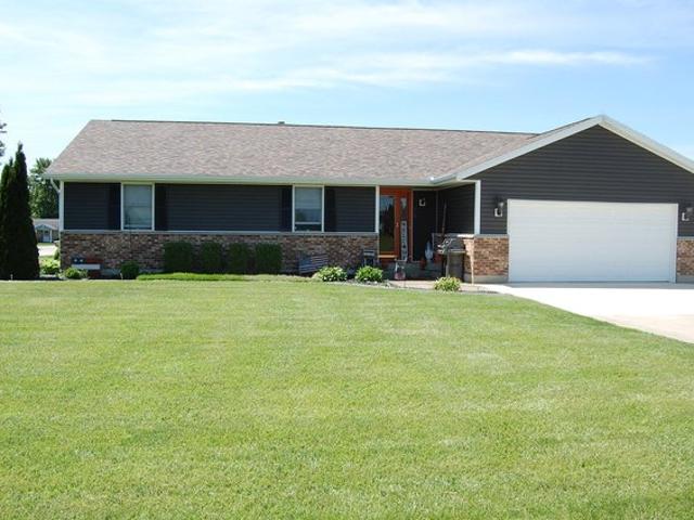 910 Baker Rd, Versailles, OH 45380