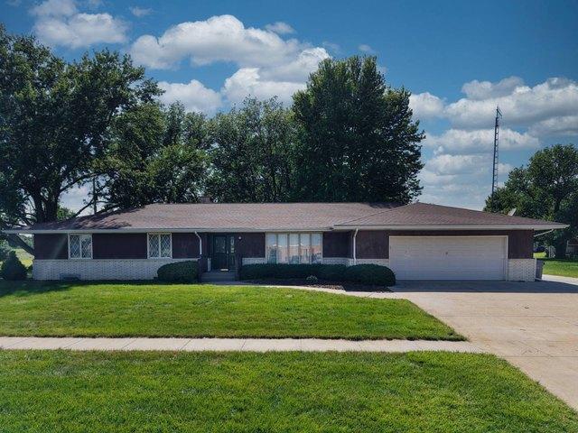 910 Broadway St, Fullerton, NE 68638