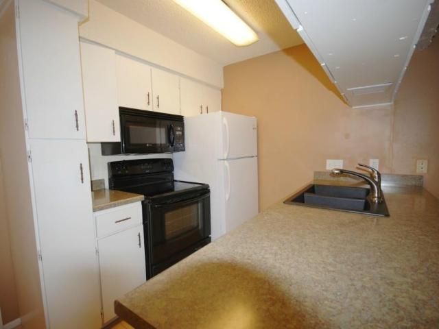 910 Duncan Ln, Unit 11, Austin, TX 78705 | MLS #3212