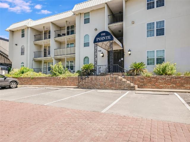 910 Duncan Ln, Unit 31, Austin, TX 78705 | MLS #9655 | Compass