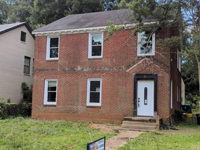 910 E Austin St, Marshall, TX 75670