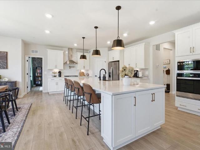 910 Enfield Farm Lane