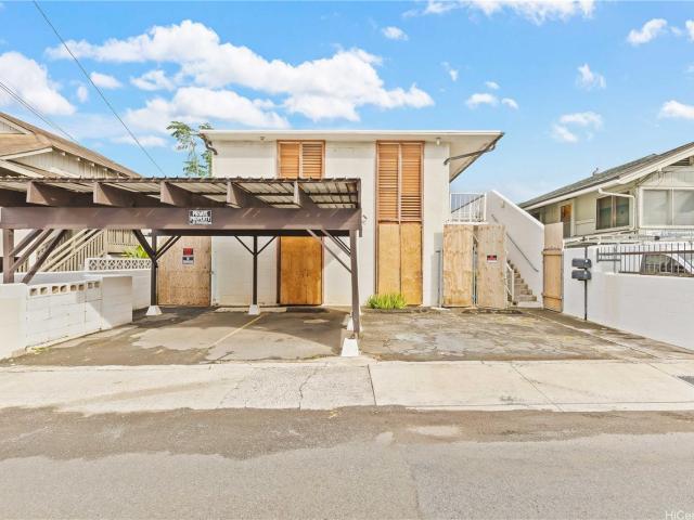 910 Factory St, Honolulu, HI 96819 | MLS #202605