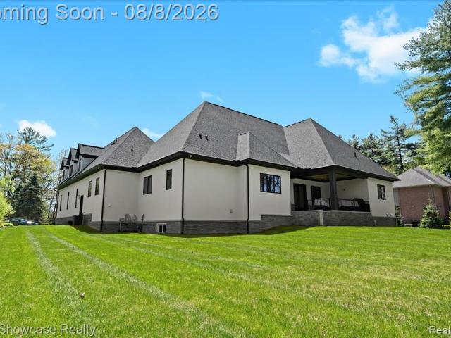 910 Hill Hollow Lane