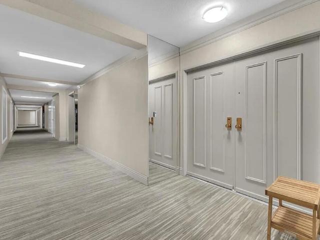 910 Island Drive 111