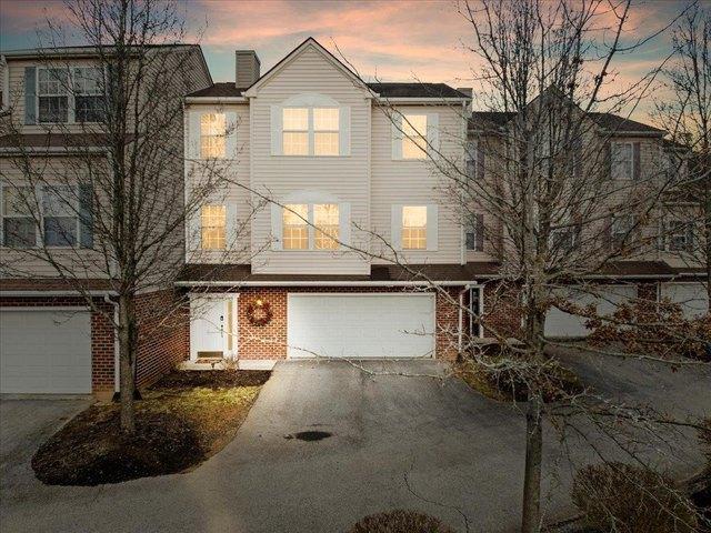 910 Oaktree Blvd, Christiansburg, VA 24073