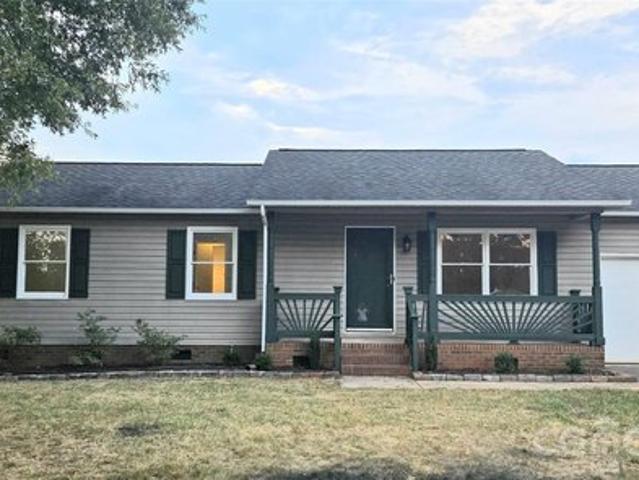 910 Lyndsey Brook Ct, Lincolnton, NC 28092