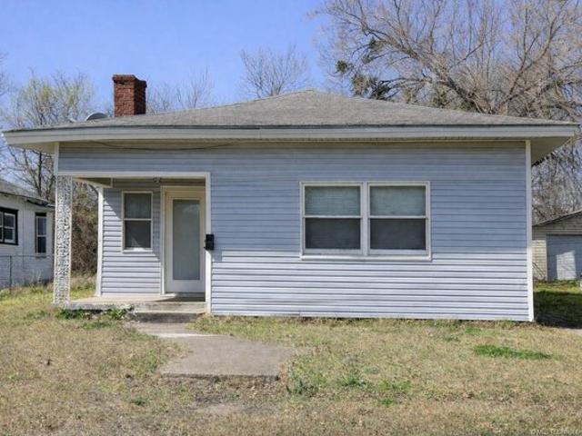 910 N Collins Ave, Okmulgee, OK 74447