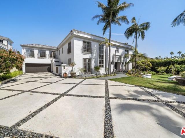 910 N Crescent Drive