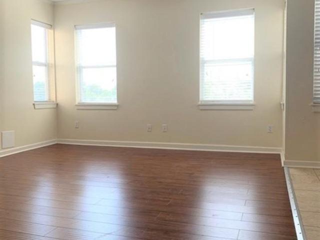 910 NW 13th St. 1 Bedroom Apartment for Rent at 910 Nw 13th St, Oklahoma City, OK 73106 Downtown Oklahoma City
