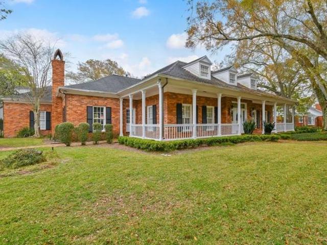 910 S Himes Ave, Tampa, FL 33629