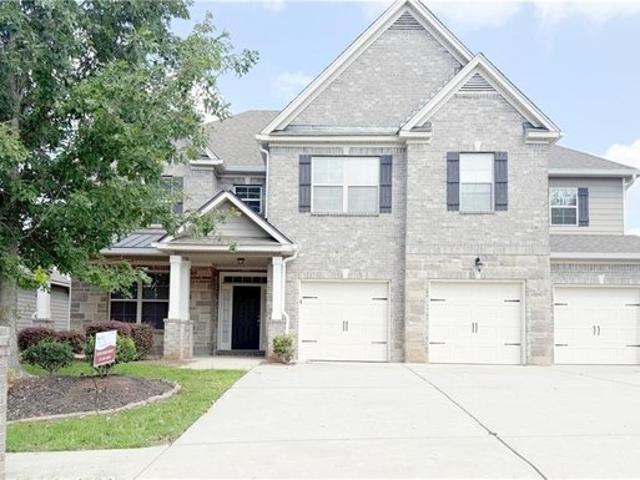 910 Southfork Dr, Loganville, GA 30052