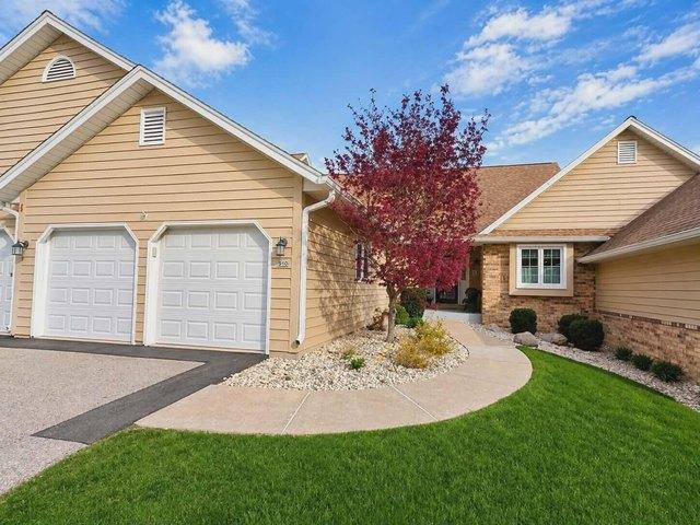 910 Saint Andrews Old, Waterford, WI 53185