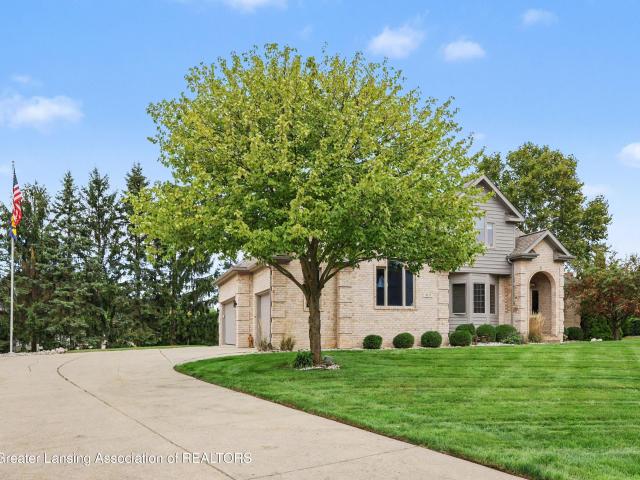 910 Sandhill Drive
