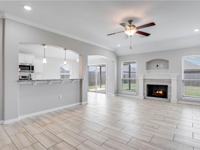 910 Sassafras Lane