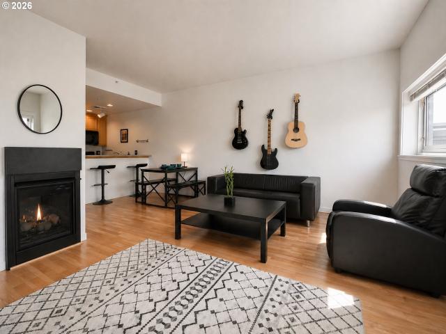 910 SE 42ND AVE # 240