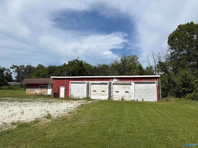 910 Sutton Bridge Road