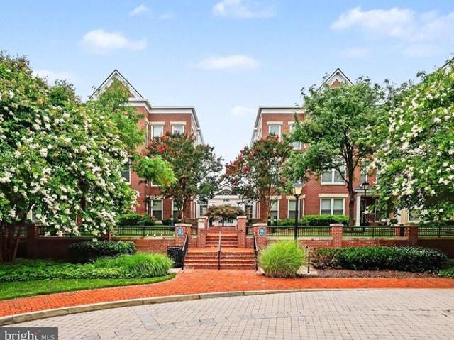 910 Powhatan St Unit 303S, Alexandria, VA 22314