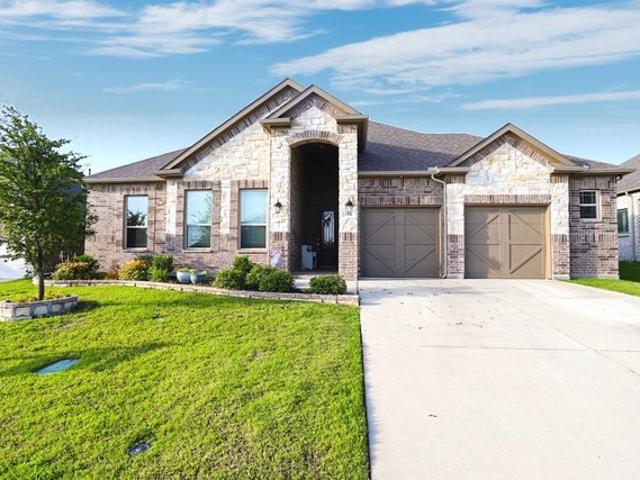 910 Park Vista Dr, Justin, TX 76247