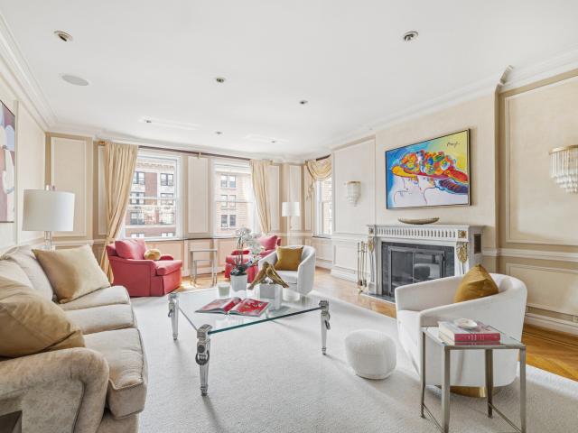 910 Park Avenue, New York, NY