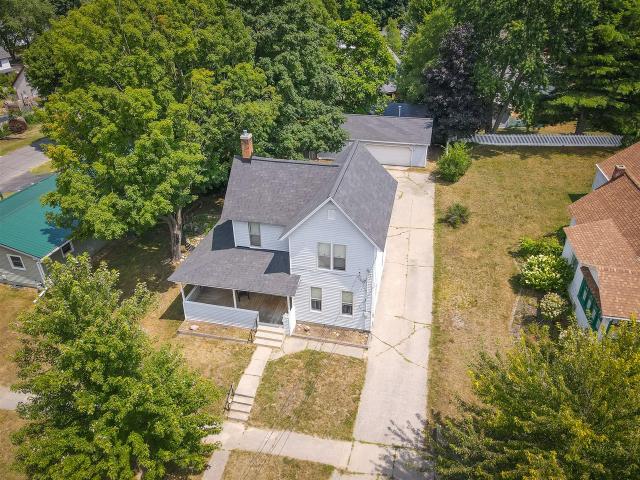 910 Pleasant Street
