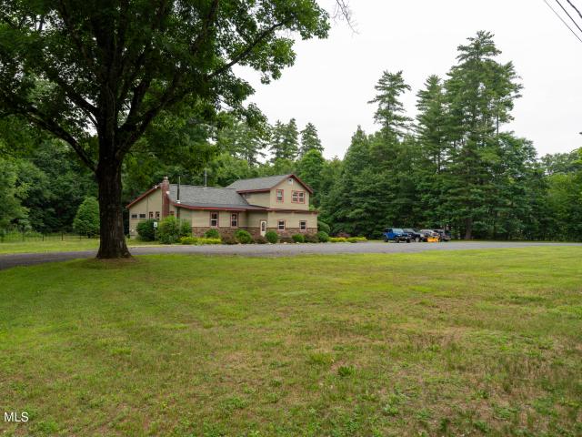 910 Rock City Road