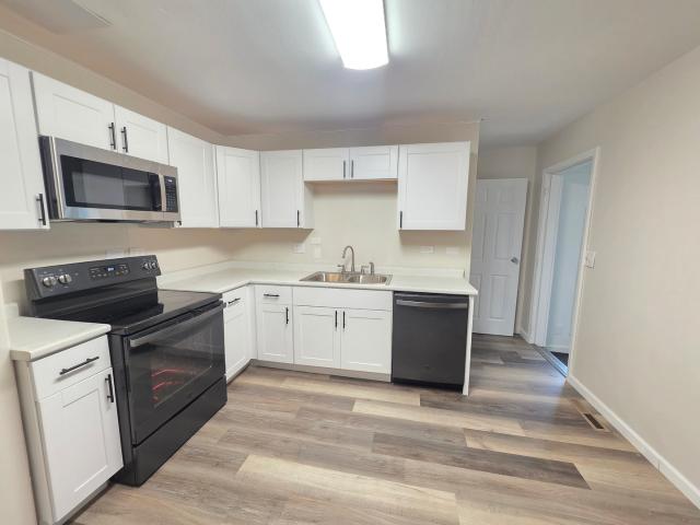 910 W 11th Street