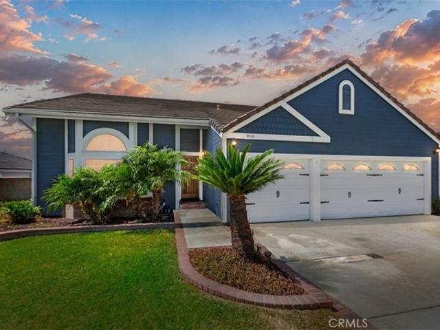 910 W 21st St, Upland, CA 91784