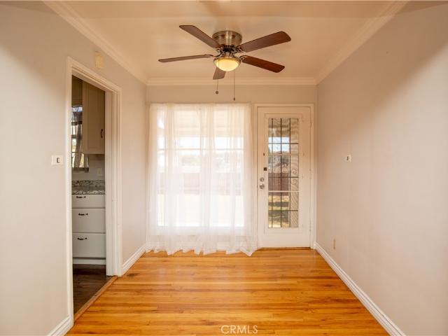 910 W Heather