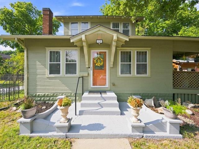 910 W Murdock St, Wichita, KS 67203
