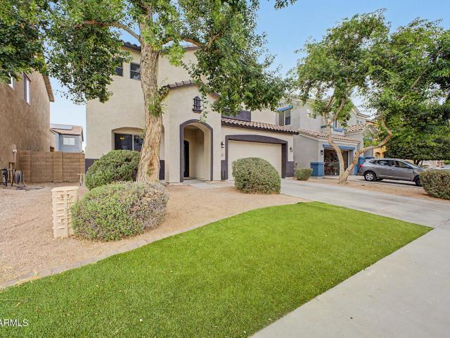 910 w saguaro lane