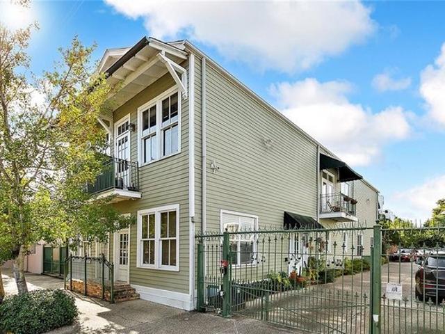 910 Touro St Apt 4, New Orleans, LA 70116
