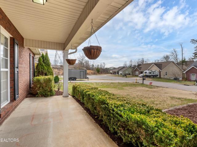 910 Thunder Creek Drive