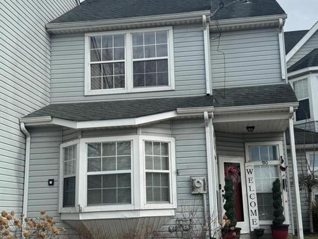 910 Thoreau Lane