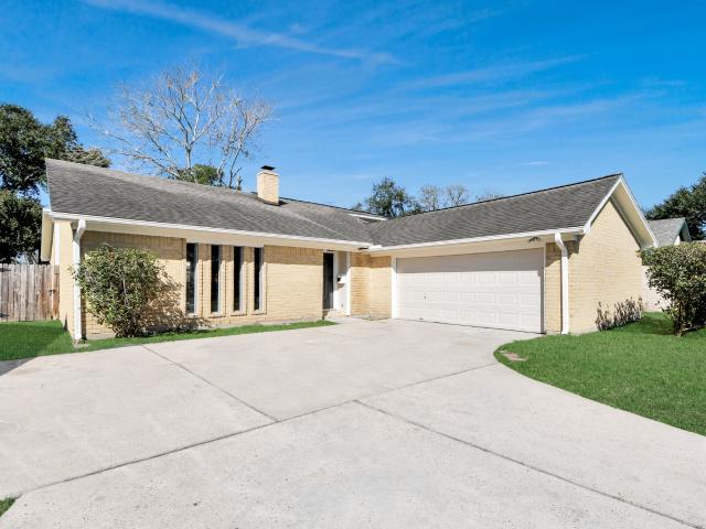 9114 Spellman Rd, Houston, TX 77031 | MLS #63381 | Compass