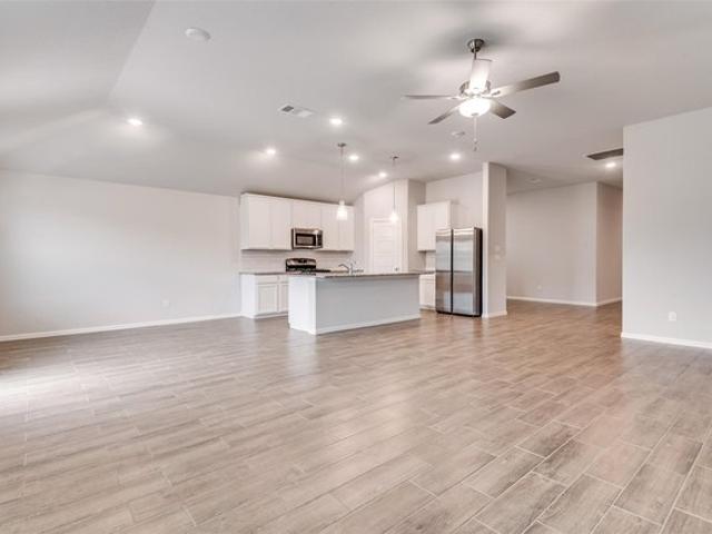 9116 Rock Nettle Dr, Fort Worth, TX 76131