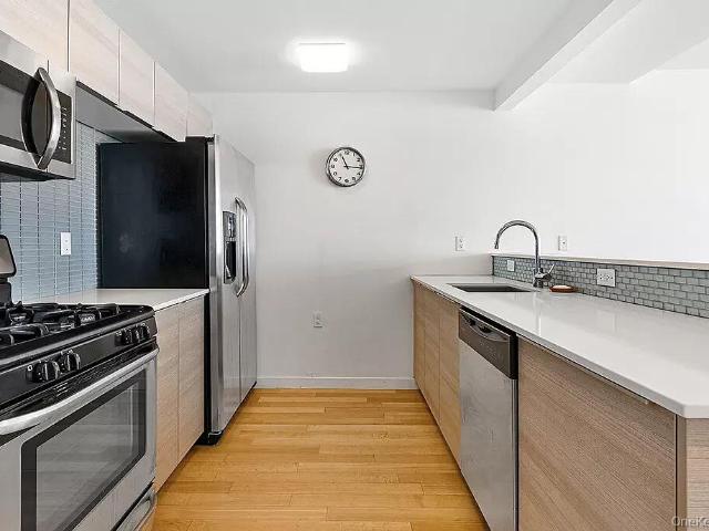 9116 Shore Front Parkway, Unit 5H | Compass