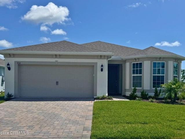 9118 Serenade Dr, Melbourne, FL 32940