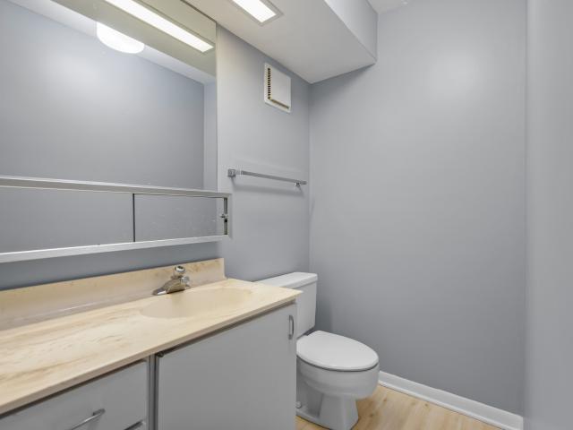 9118 W Elmwood Drive # 3K