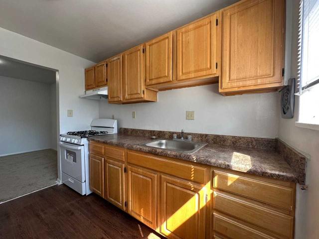 9119 KENMIL 3 Bedroom Apartment for Rent at 9119 Manchester Rd, Silver Spring, MD 20901