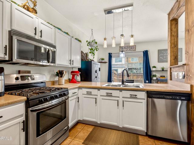9119 w slate mountain trail