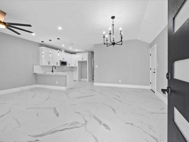 9110 Everglade B