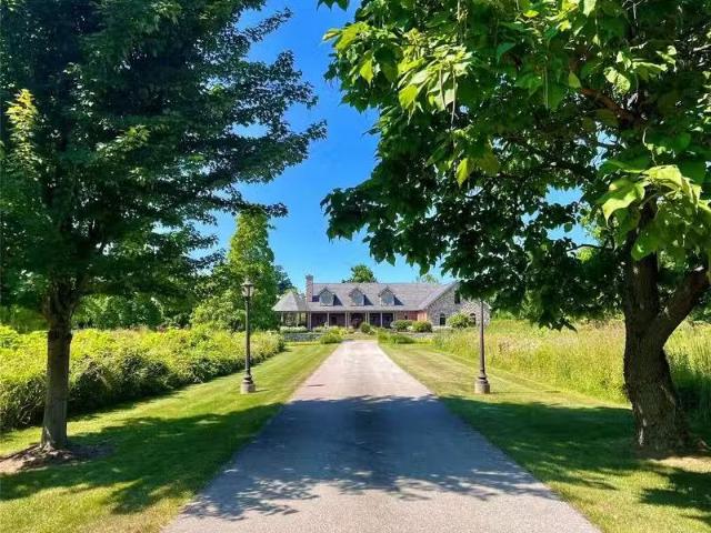 9110 E LAKE Road, North East, PA 16428 654964213