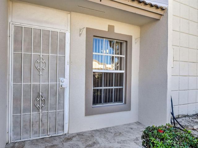 9110 Fairbanks Ln, Unit 5, Boca Raton, FL 33496 | MLS #R11159