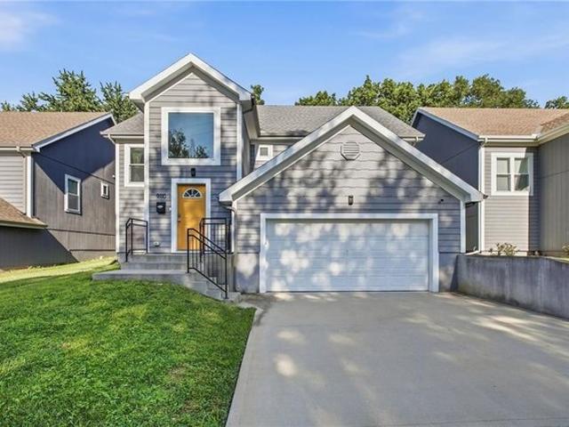 9110 Grand Ave, Kansas City, MO 64114