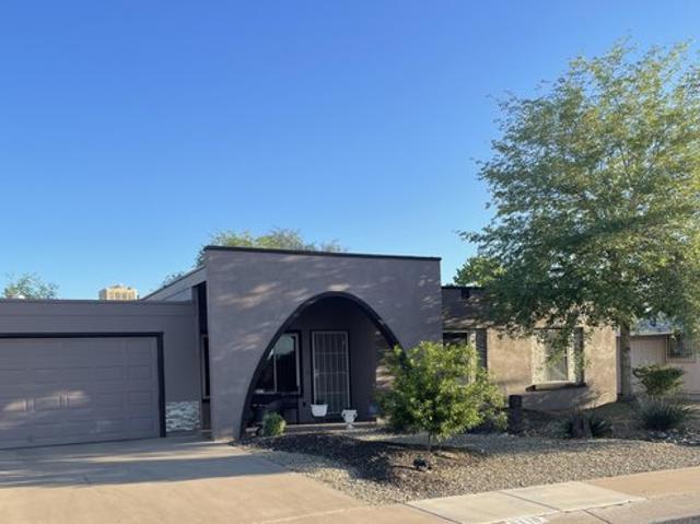 9110 W Long Hills Dr, Sun City, AZ 85351