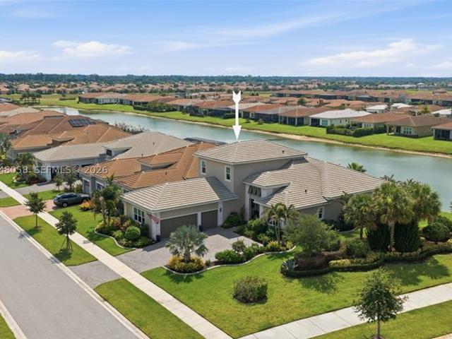 9111 SW Roccia Way, Port Saint Lucie, FL 34987