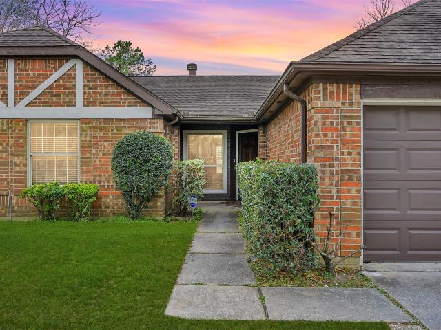 9111 Walnut Glen Drive